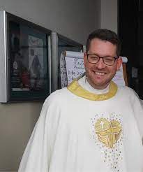 10de verjaardag priesterwijding pastoor Bart Goossens | Kerknet